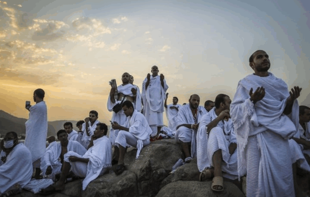 Dhul Hijjah: Preparing for Your Hajj Journey - Muslimi